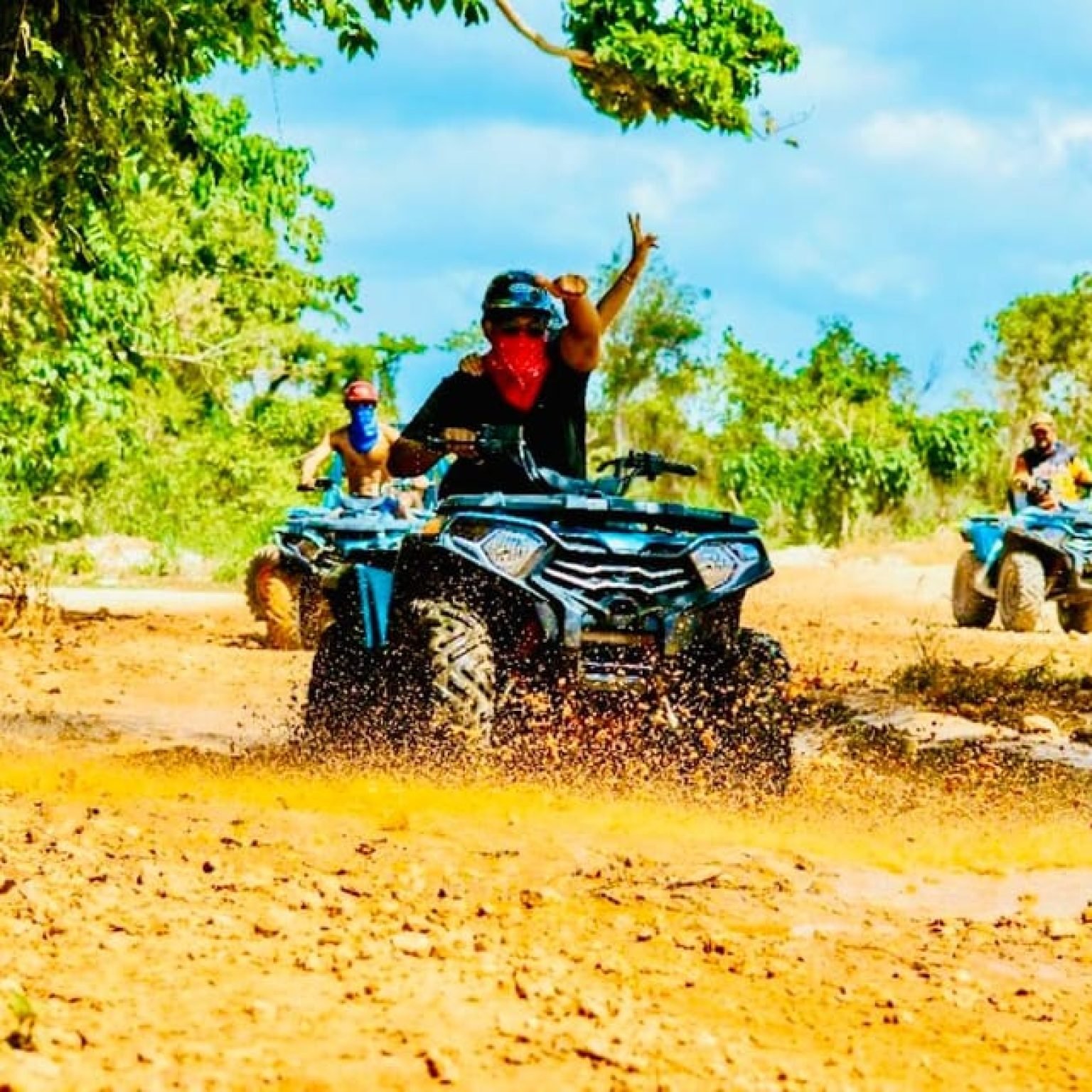 Punta cana : Off-road buggy adventure with cenote cave swim and beach